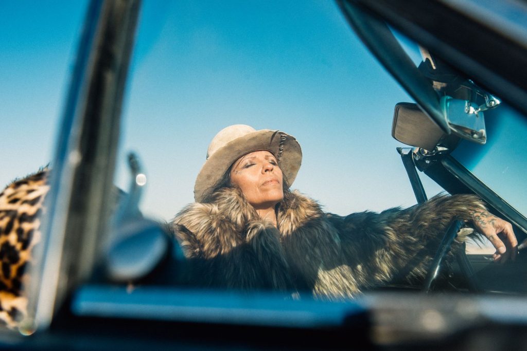 Linda Perry | Official Site