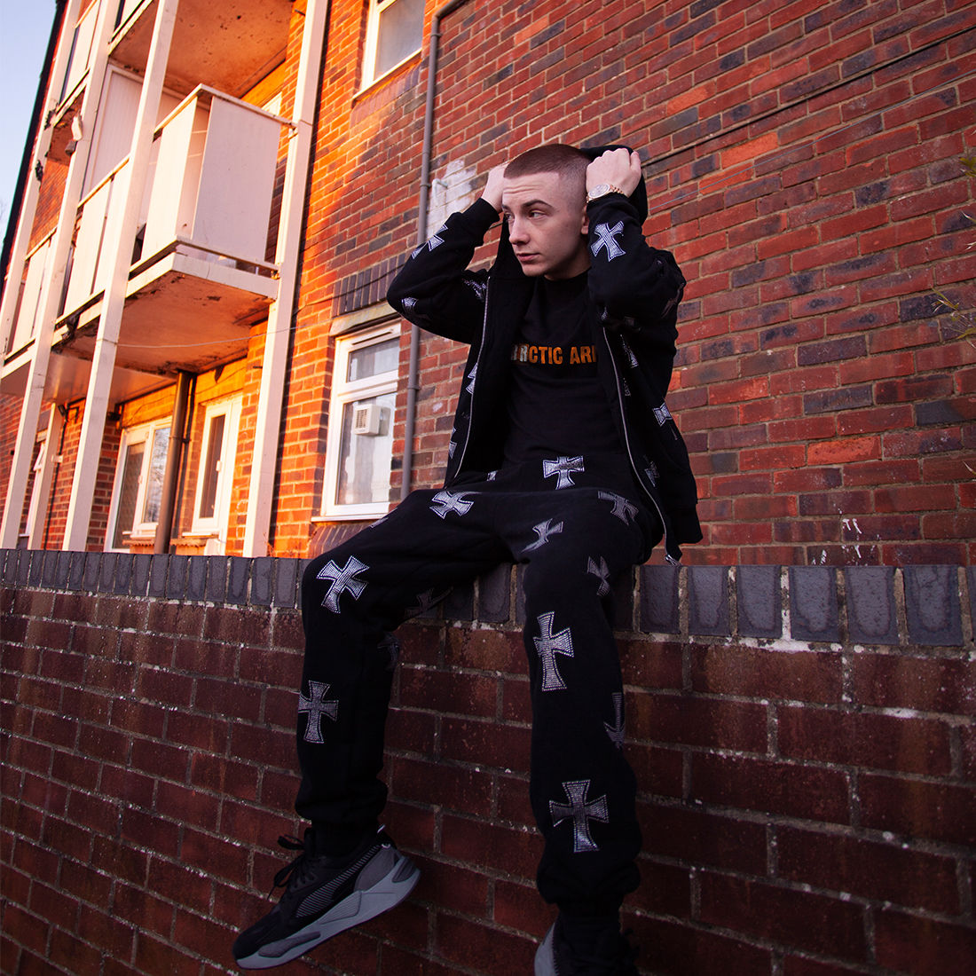 Arrdee x Arctic Army: Exclusive Black T-Shirt - L - ArrDee - Official ...